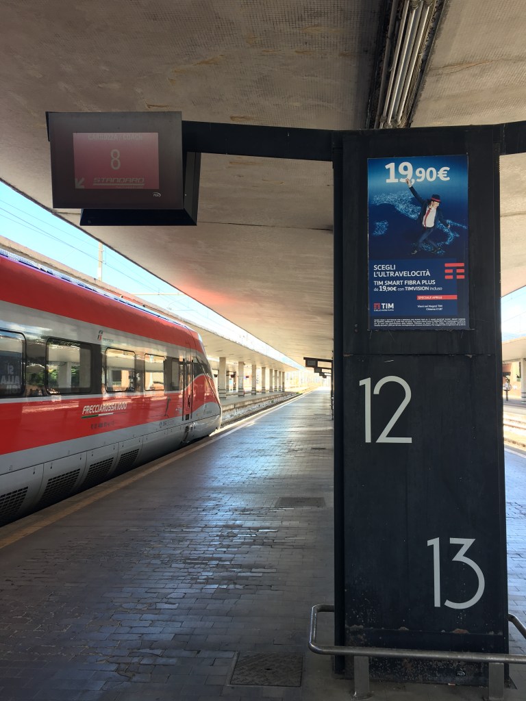 How to Navigate Through a Train Station – Follow your hart…man